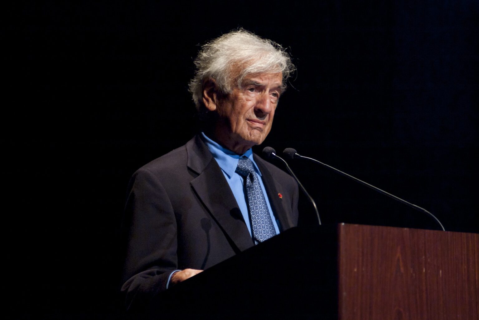 Special Preview: The Wiesel Collection - The Florida Holocaust Museum